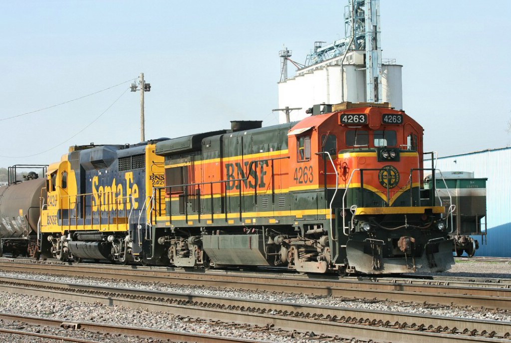 BNSF 4263